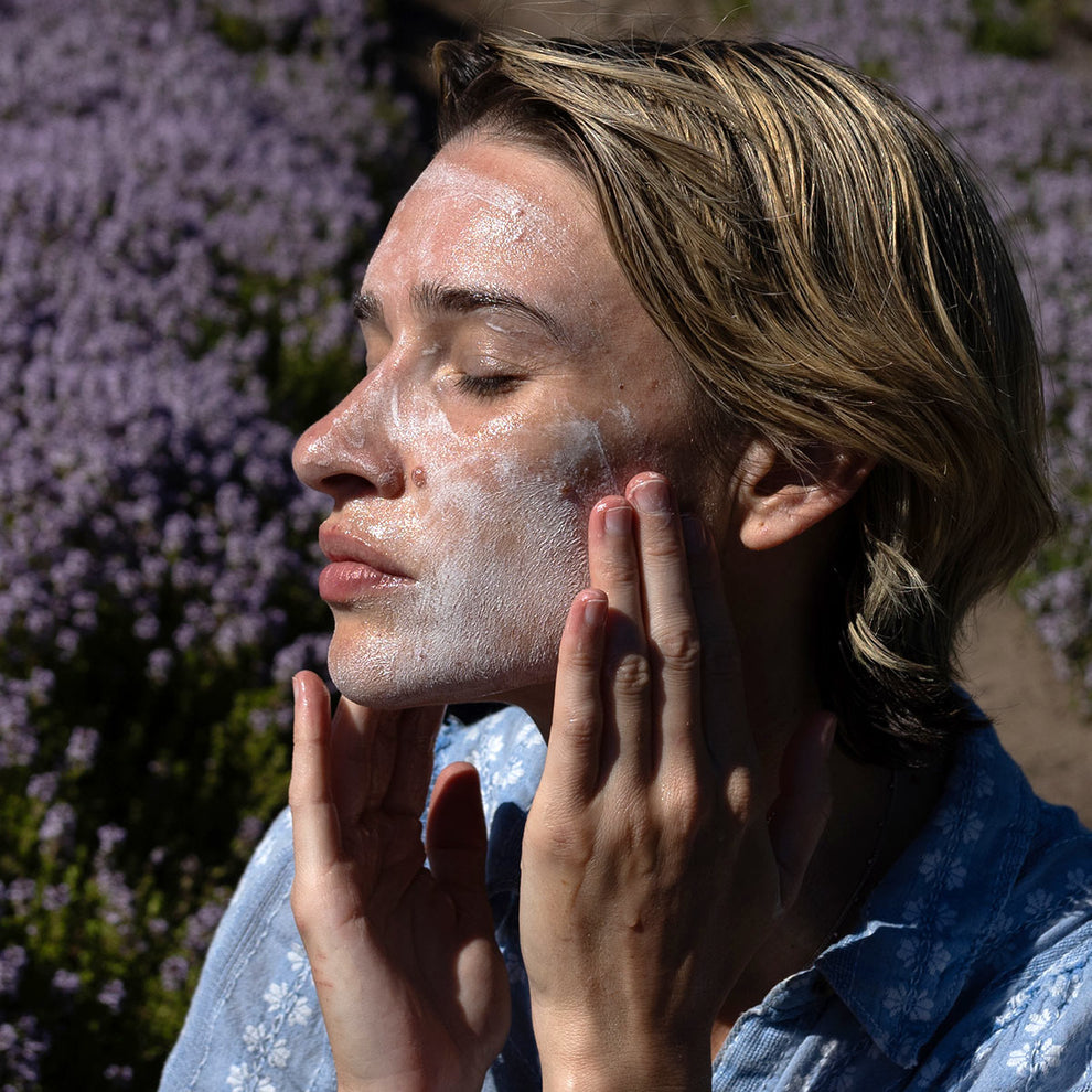 Tea Tree Gel Cleanser Light Lather Facial Cleansing Wash | evanhealy