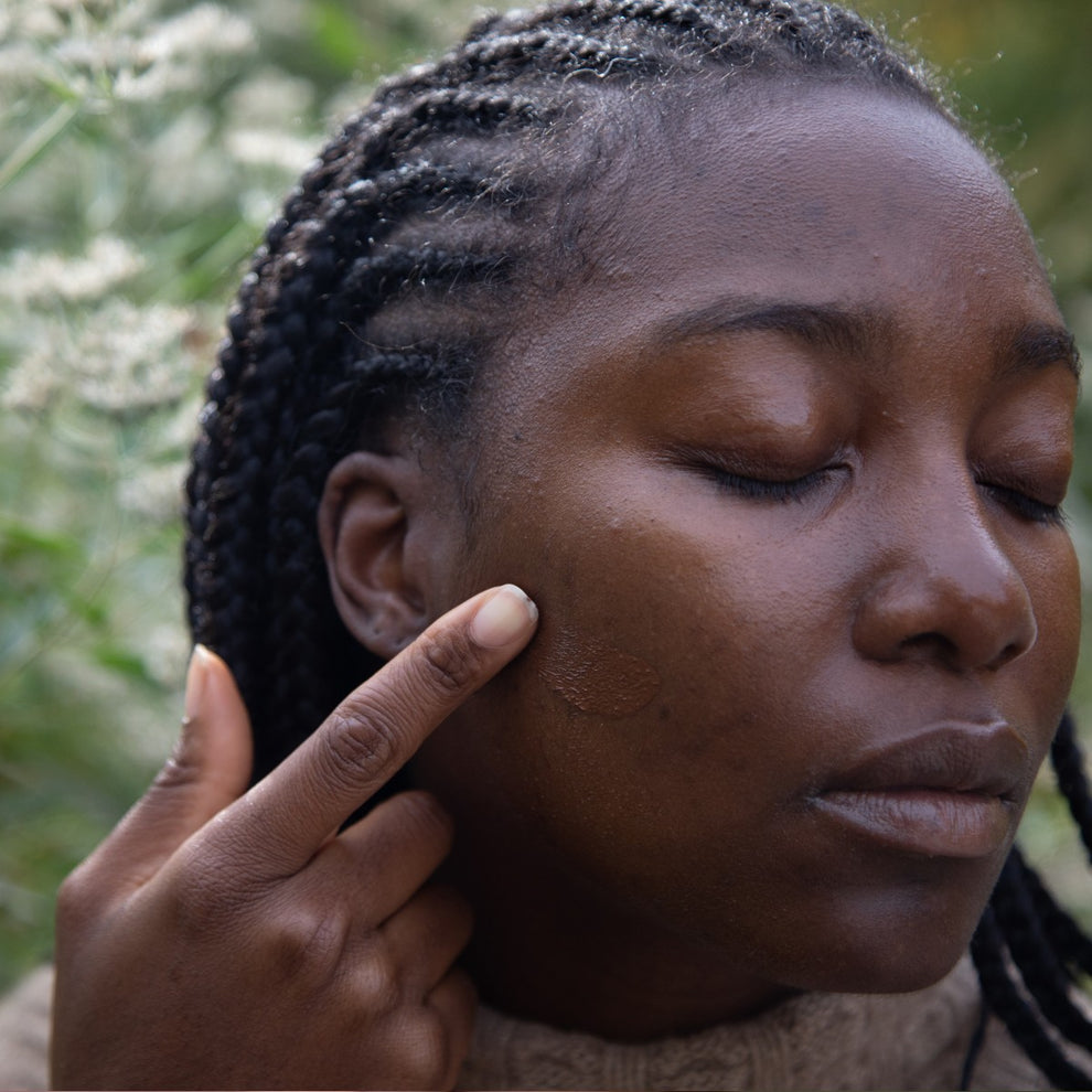 Tinted Oil Serum Foundation Sample | evanhealy